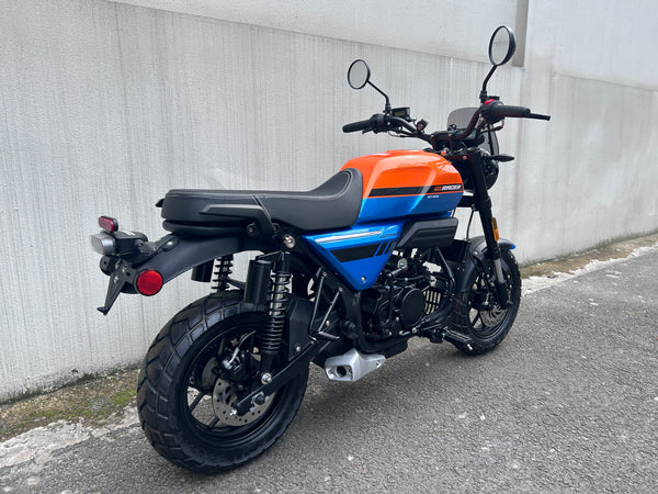 RPS Racer 140cc, Manual Trans, Electric Start, 28.5 inch seat height,