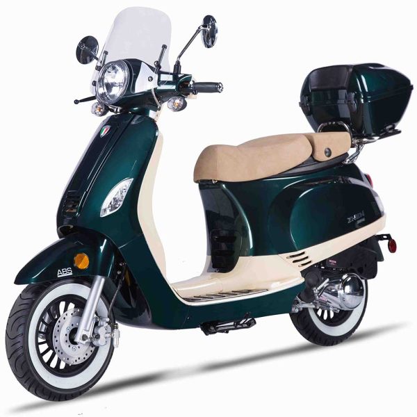 Amigo Avenza 200cc, Vespa Clone, Windshield, Rear Trunk, Automatic, El