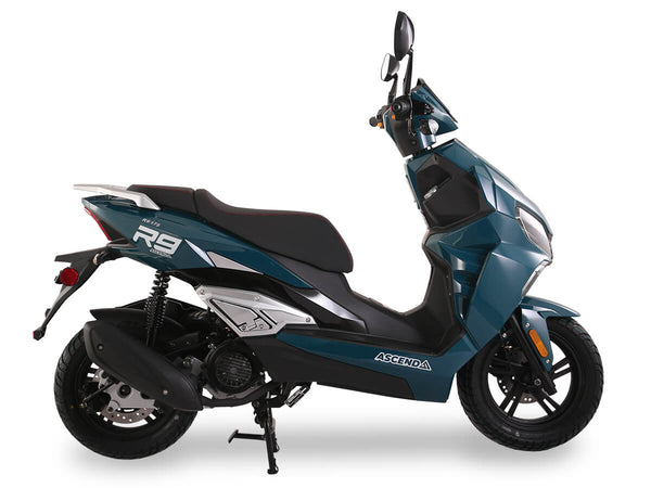 Ice Bear PMZ200-R9 200cc GY6 Clone, (EFI) Fuel Injected , 12" wheels,