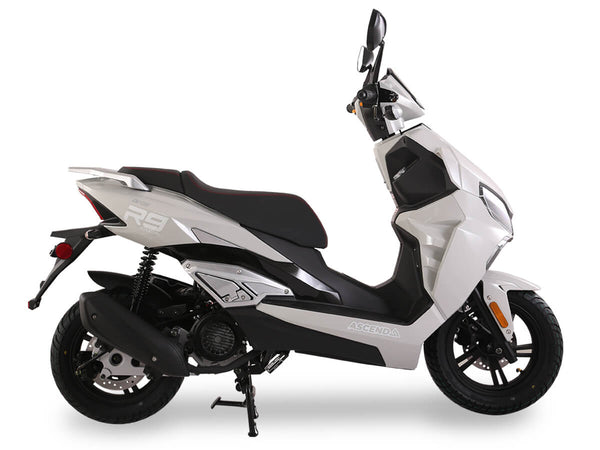 Ice Bear PMZ200-R9 200cc GY6 Clone, (EFI) Fuel Injected , 12" wheels,